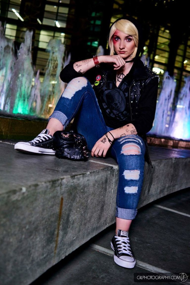 helloiamkate on Cosplay, Twitch and Pizza! - TeeChu